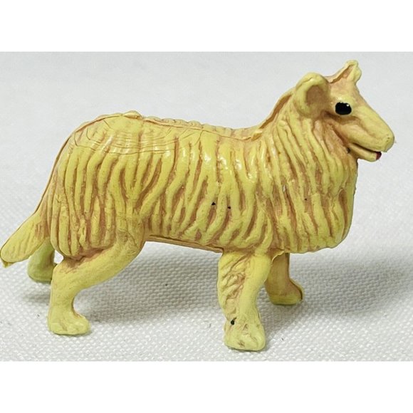 American Vintage | Toys | Collie Lassie Dog Plastic Figure Very Old ...